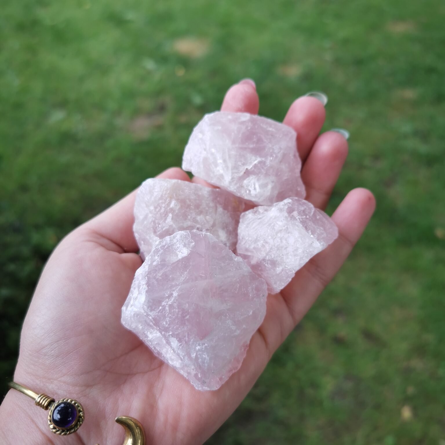 Rožinis Kvarcas Madagaskaras - malvinosnamai.lt